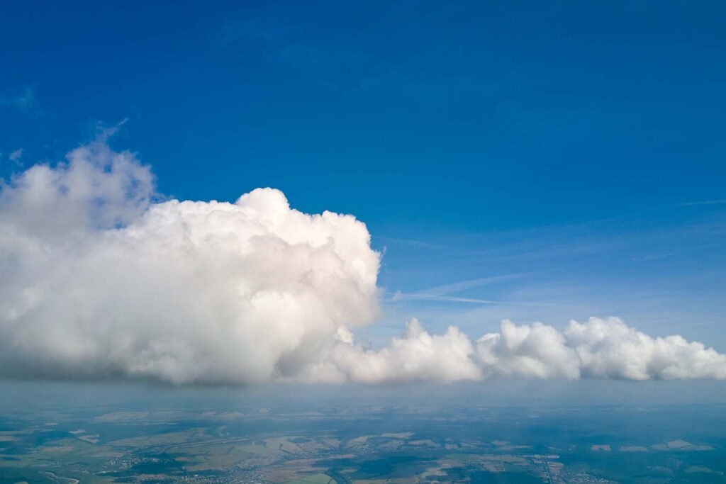 Het Lucht-element in yoga: Beweging, Ademhaling en Vrijheid Het Lucht ...